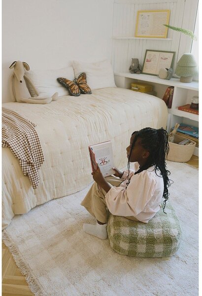 Fotoliu puf pentru copii verde Vichy – Lorena Canals | FAVI.ro