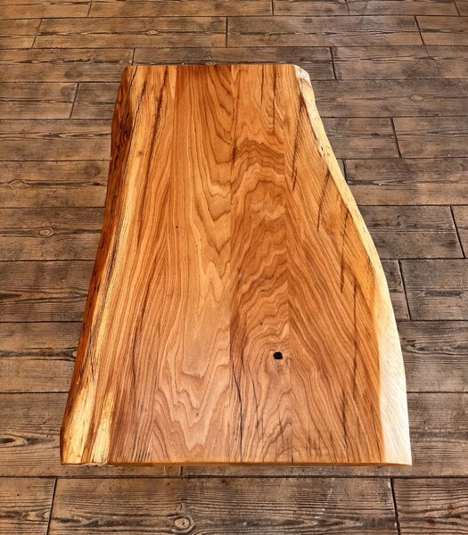 Măsuță de cafea Grand Stejar Masiv Live Edge – 125x76x5 cm | FAVI.ro